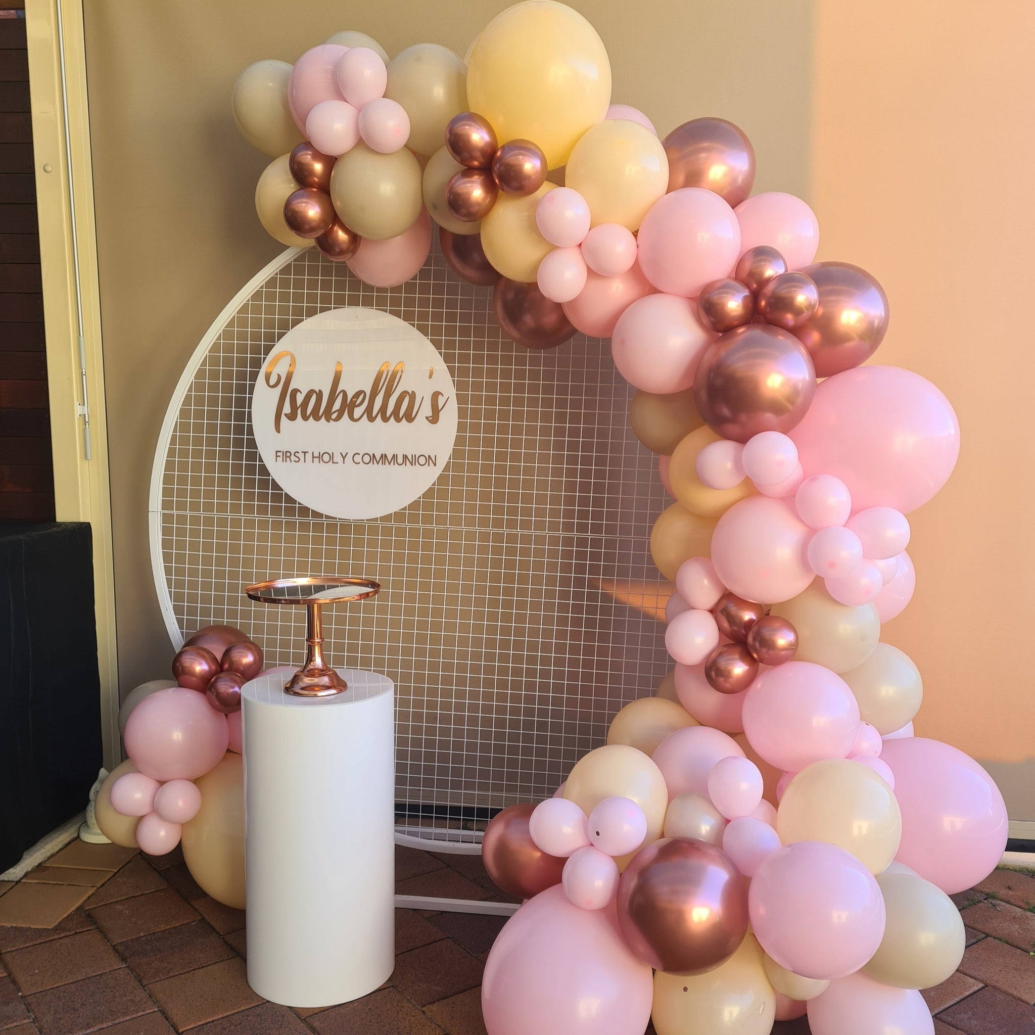 Mesh Wall Package – Savy Balloons